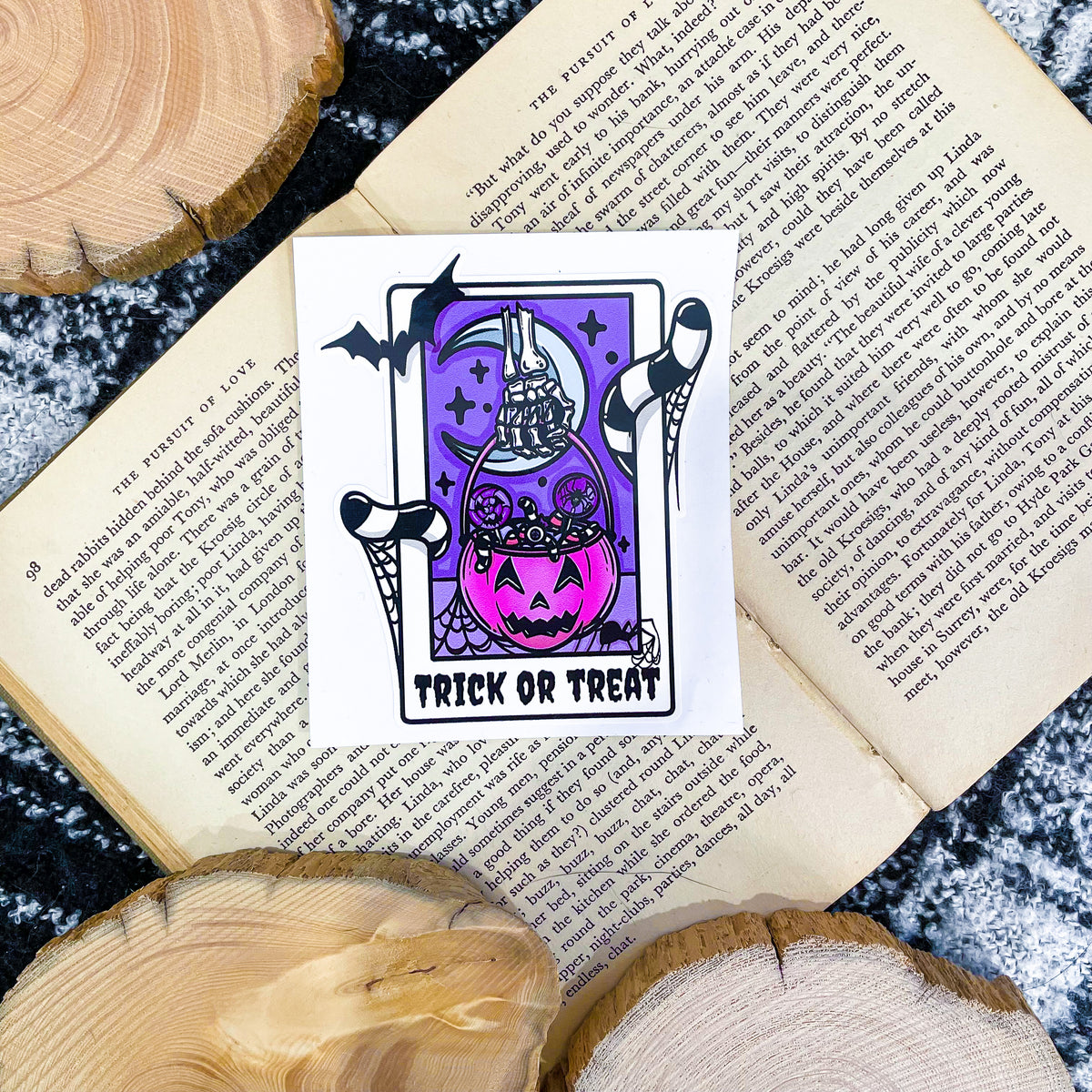 STICKER VINYL TRICK OR TREAT – Ten Points